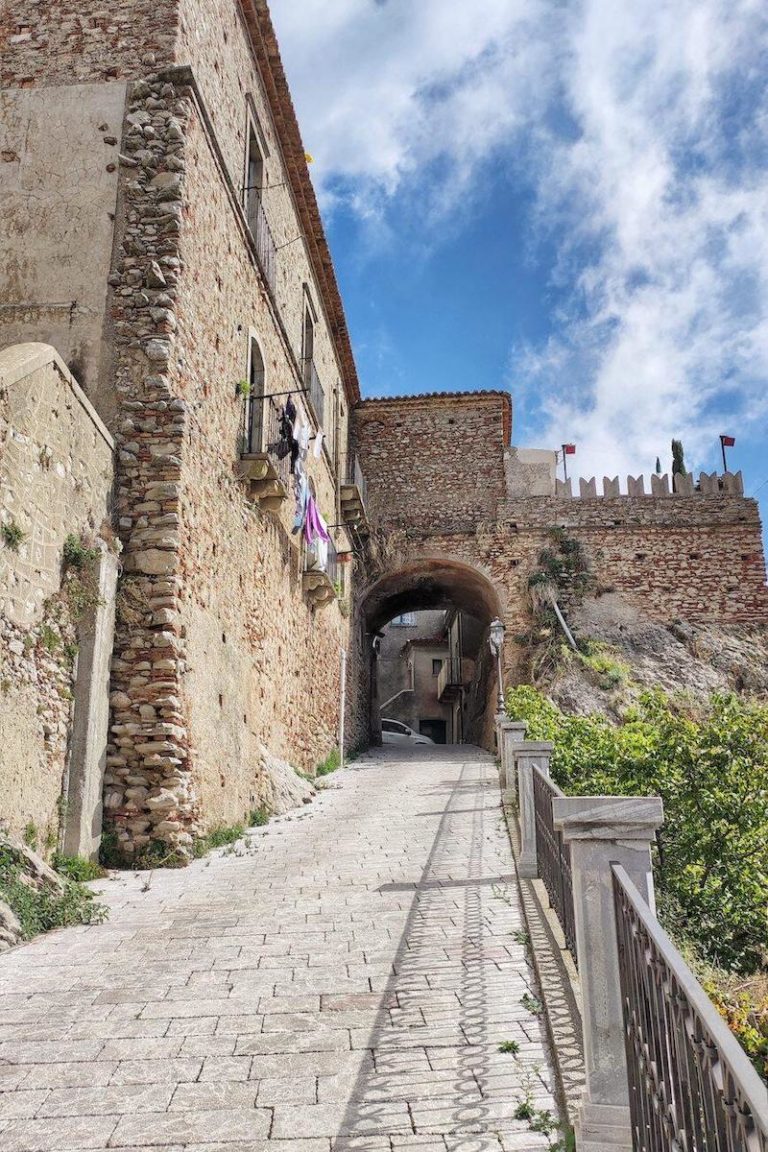 9 Beautiful Calabria Villages That Will Surprise You