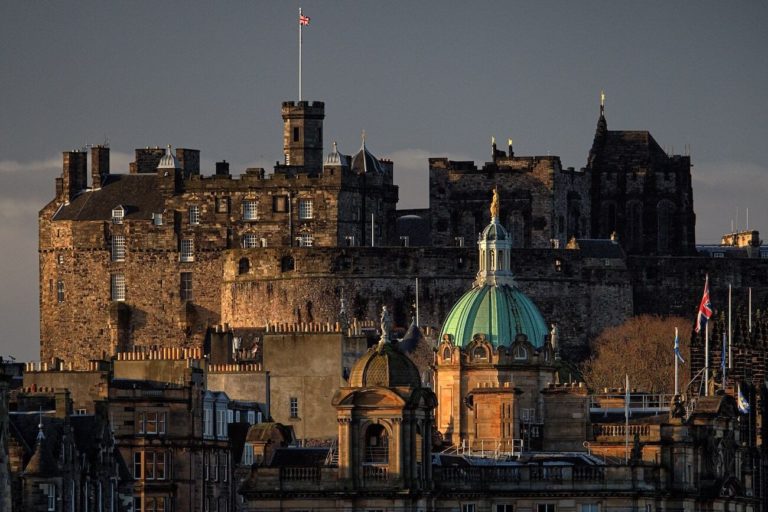 A Weekend In Edinburgh: How To Plan 2 Fantastic Days